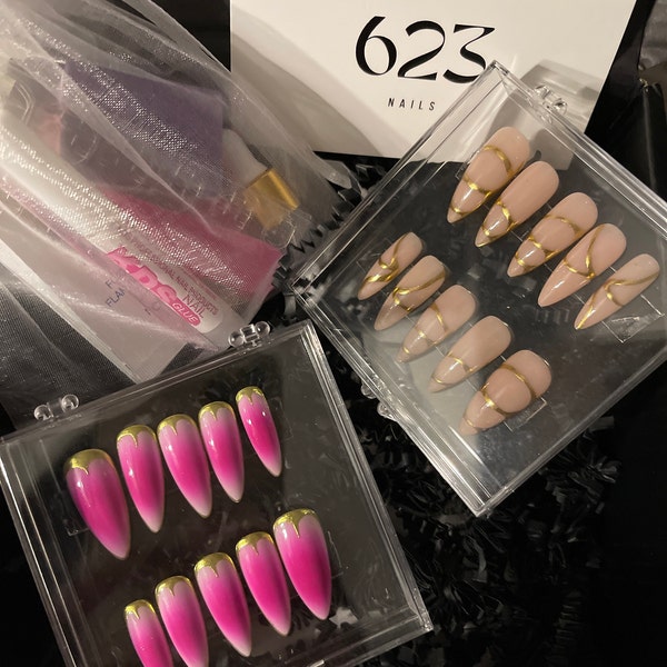 CLASSIC RED Apres Gel X Press on Nails Gold Nails Red Nails Classy ...