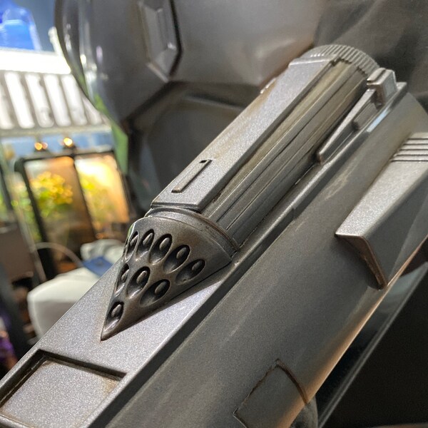 Mandalorian Inspired Whistling Birds & Flamethrower Wrist Gauntlet ...