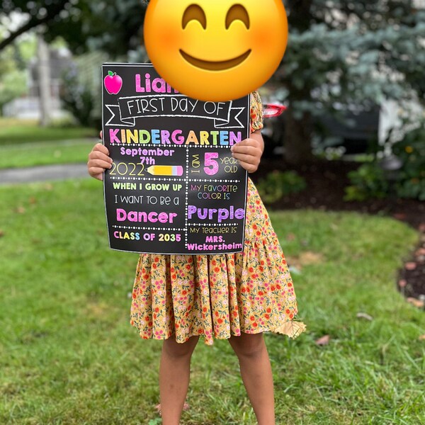 Editable Pink First Day of School Chalkboard Sign, Reusable First Day ...