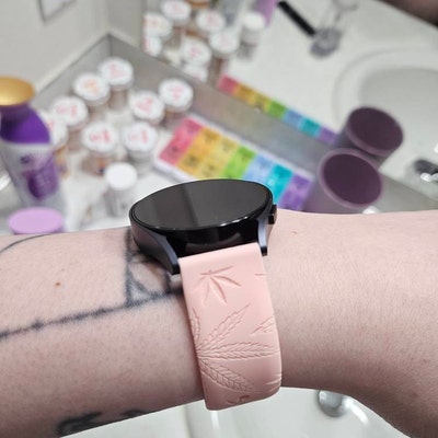 Chinese Dragon Apple Watch Band Engraved Silicone Strap for All Series ...