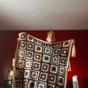 Granny Square Blanket, Nora Granny Square Throw Blanket Pattern, Granny ...