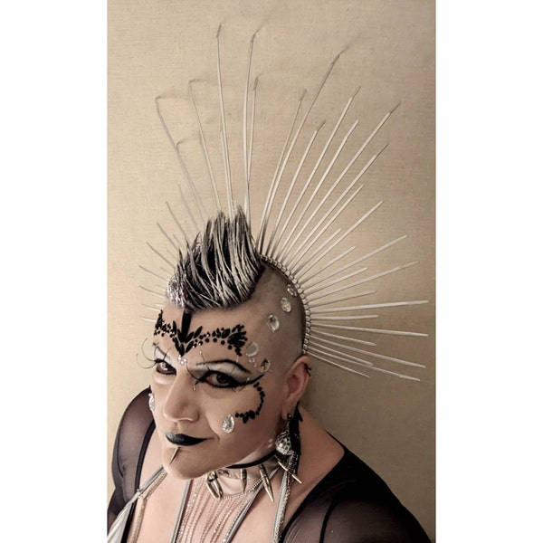 Women's Sunburst Crown, Zip Tie Saint Headpiece, Gold Spiked Halo ...