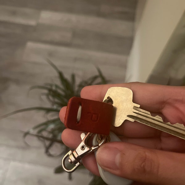 Tiny Personalized Leather Key Holders , Small Minimalist Key Ring , Key ...