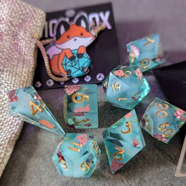 Cursed Dread - Full Polyhedral Sharp Edge Dice Set - Black and Copper ...