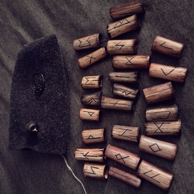 Elk Bone Lucet, Ancient Tool, Viking Age Tool for Lucet Cord - Etsy