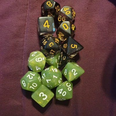 Polyhedral 7 Piece DND Dice Set Strawberries and Cream - Etsy