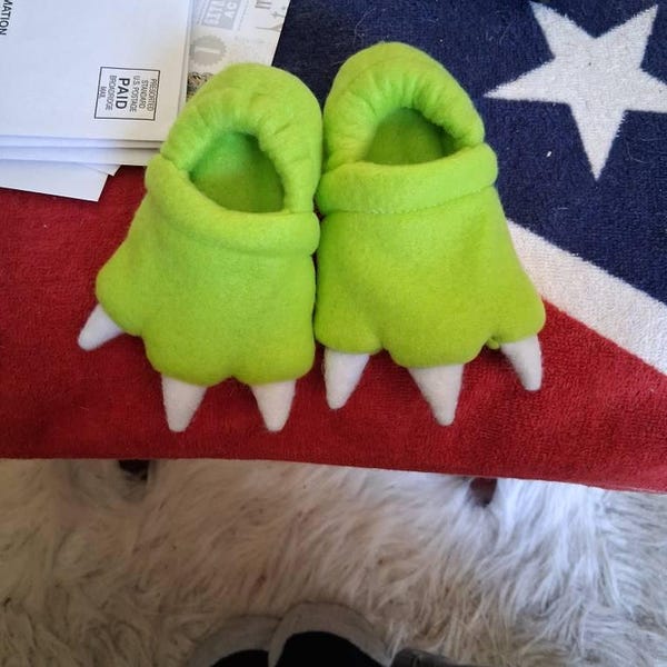 New Colors- Fleece Dinosaur Feet Baby Soft Sole Slippers- Fleece Dino ...