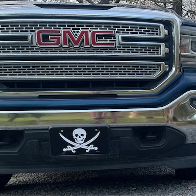 Venom Eyes License Plate Evil Villain Aluminum Black and White Vanity ...