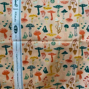 Stephanie Fat Quarter Bundle by Joanna Plucknett for Clothworks Full ...