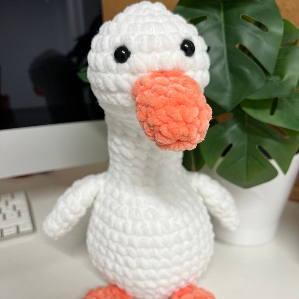 Hank the Goose Crochet Pattern: Amigurumi Duck Plushie (PDF Pattern) - Etsy