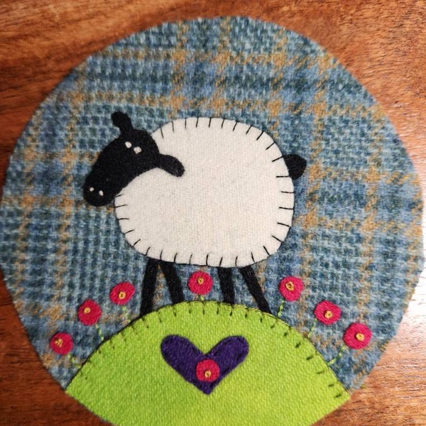 Sweet Sheep Pincushion Pattern - Wool Applique Patterns - Sheep Wool ...