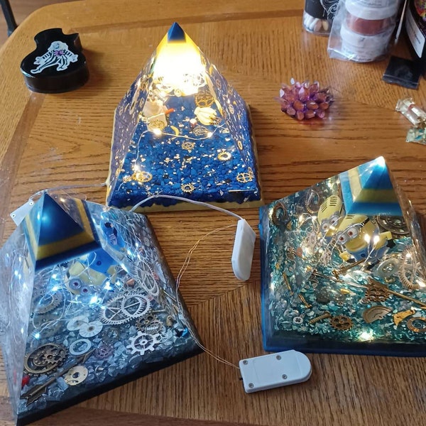 Large Pyramid Mold for Resin Silicone - Orgone Pyramid Mold - Silicone ...