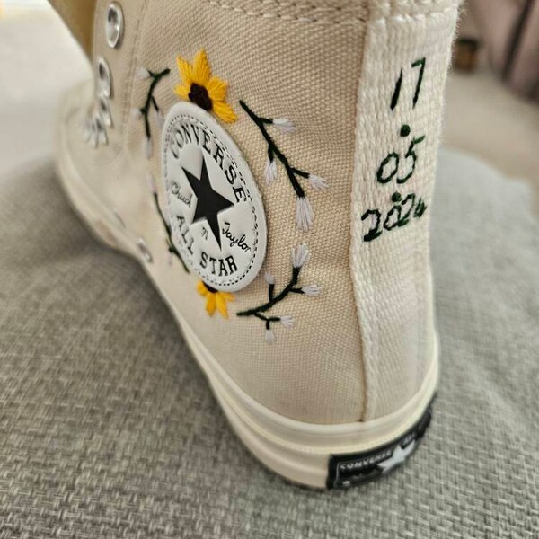 Custom Converse Embroidered Shoes Converse Chuck Taylor 1970s Custom ...