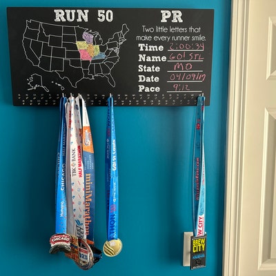 Run 50 States Medal Holder With PR Running Times List and 50 Hooks ...