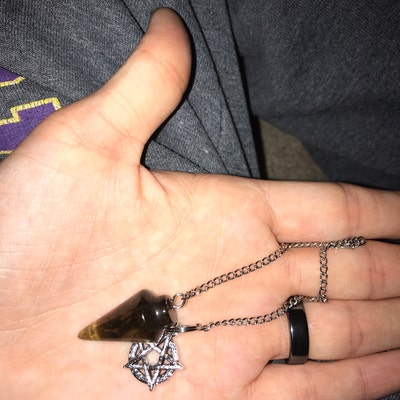 Tigers Eye Crystal Pendulumwitchcraft, Scrying, Divination, Magick ...