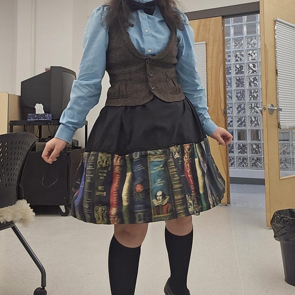 Library Books Full Skirt - 50's Style - Literary Costume - Plus Size ...