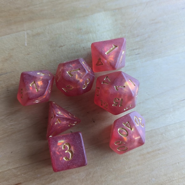 Purple Turtle Dice Set, Transparent With Light Purple Turtle Inside ...