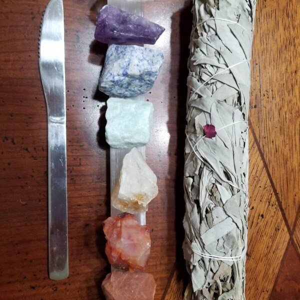 7 Chakras Raw Crystal Gift Set | 9in. Selenite Wand and 7in. Sage ...