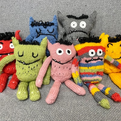 NUMBERBLOCKS Knitting Pattern. 16 Characters on Wood. PDF Download. - Etsy