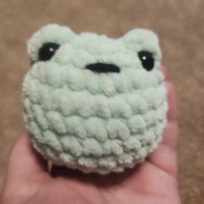 Crochet Mini Frog Plushie Amigurumi Plush Frog Plush Cute Frog Froggie ...