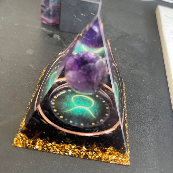 Orgone Pyramid | Orgone | Crystal Pyramid | Meditation Tool - Etsy