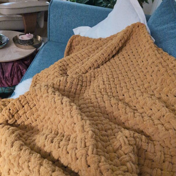 Puffy Blanket, Warm and Plush Blanket, Hand Knit Blanket, Bed Throw ...