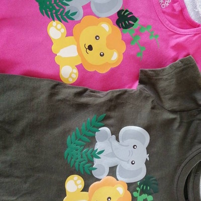 Safari Animals Svg,cut File,bundle,layered,giraffe,tropical Leaves ...