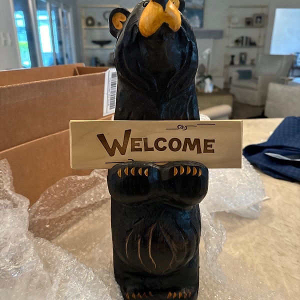 Chainsaw Carved Welcome Bear - Etsy