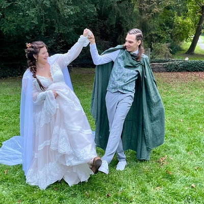 Knight's Cape Medieval Linen Cloak - Etsy