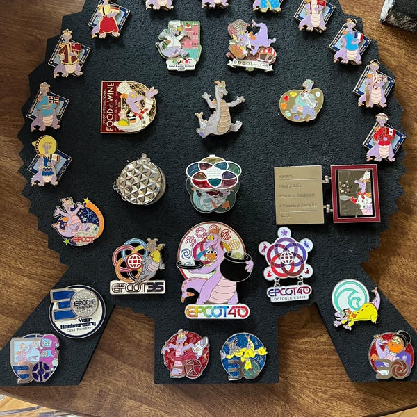 Epcot Pin Board, Disney Epcot Pin Board, Spaceship Earth Pin Display ...