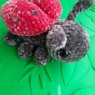 Crochet Pattern: Pocket Pal Ladybug / Insect / Bug/ Amigurumi/ Stuffy ...