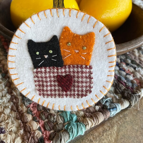 Cute Cats Wool Pins Pattern PDF - Embroidery Hand Kitty Brooch Jewelry ...