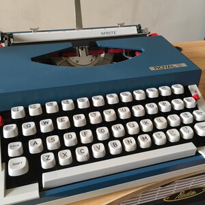 Vintage Typing Paper 50 Sheets of Typewriter Paper Typing | Etsy