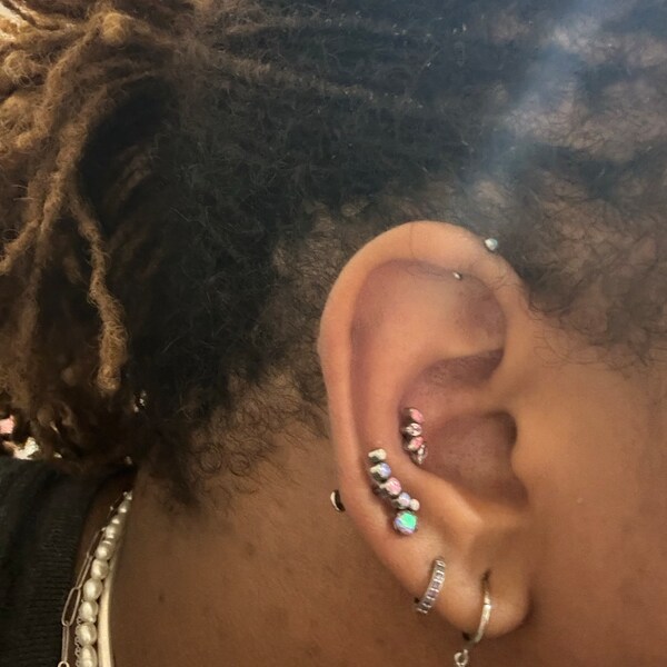 Titanium Helix Cluster With Flatback , Many Colors to Choose From ...