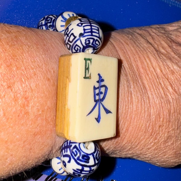 Mahjong Bracelet, Bone and Bamboo or Wood Mahjong Tile Beaded Stretch ...