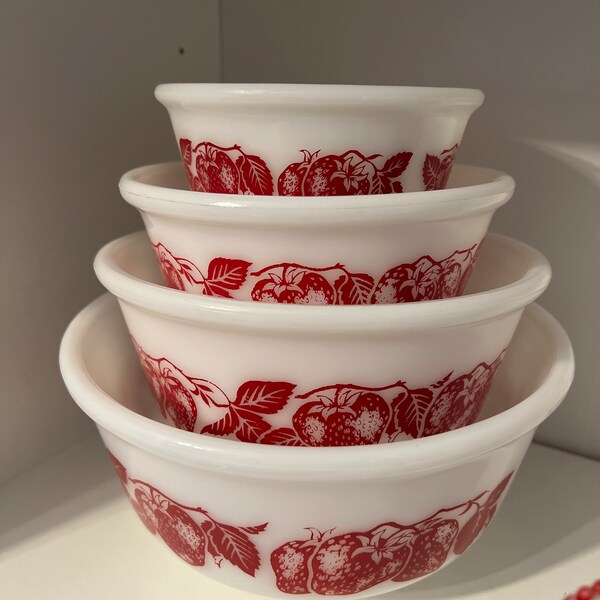 Like New Complete Set of Pyrex Cinderella Spring Blossom Mixing Bowls ...