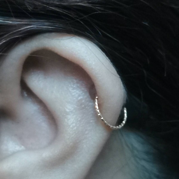 Textured Helix Piercing, Gold Helix Earring, Piercing Helix Cuff ...