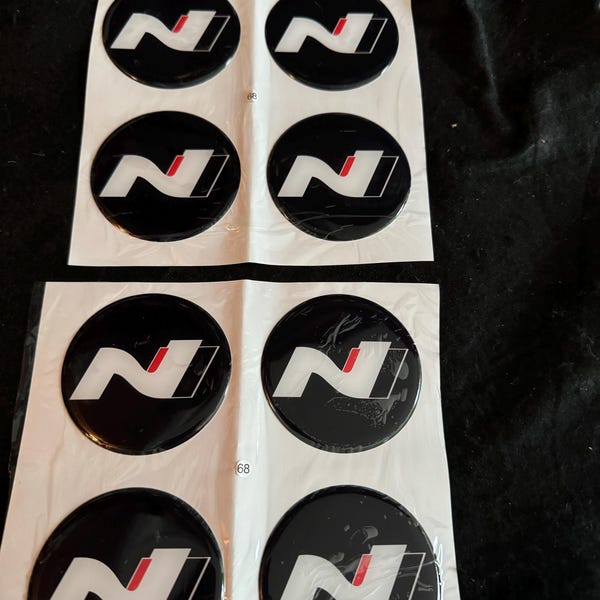 Set of 4 Lamborghini Center Wheel Caps Stickers Custom Handmade Decals ...