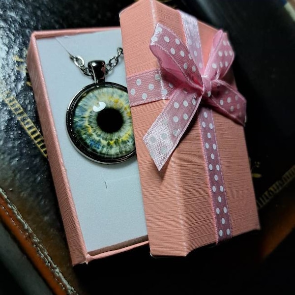 Eye Jewellery Realistic Eye Girlfriend Gift Human Eye Necklace Eye ...