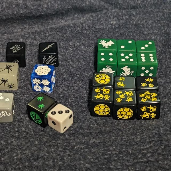 Bee Dice / Set of 2 / D6 - Bug, Insect, Honey - Etsy