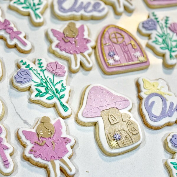 Daisy Cookie Stamp & Cutter, Daisy Flower, Stem, Floral, Dainty, Raised ...