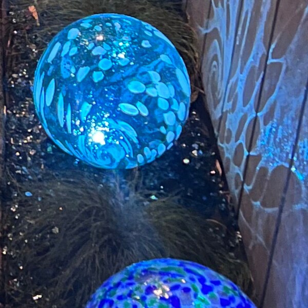 10" Solar LED Art Glass Gaze Ball Light-watermark/garden/pathway Light ...