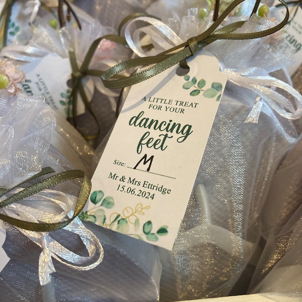30 X Dancing Feet Tags / Flip Flop Wedding Favour / Personalised ...