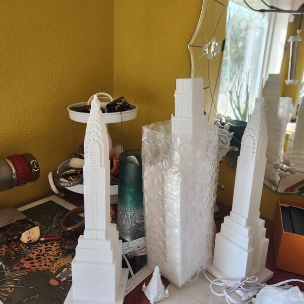 Chrysler Building Lamp - NYC Landmark Night Light - Bedside Table Lamp ...