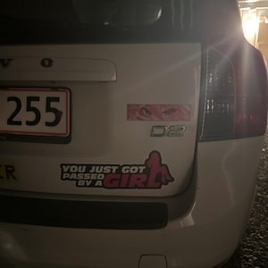 Bulbasaur Cute Peeking Sticker Waterproof Vinyl Sticker Aussie Funny ...