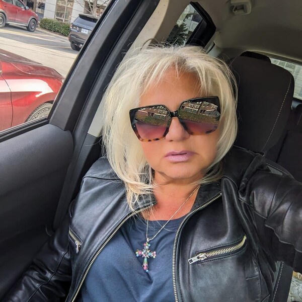 80s/90s CONFETTI, 90's Theme Birthday, 90's Theme Bachelorette Party ...