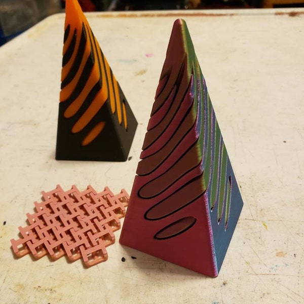 Vortex Pyramid Fidget 3D Printed Desk Toy & Display - Etsy