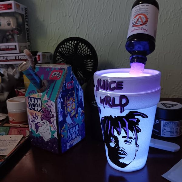 Light up Lean Pour Display - Etsy