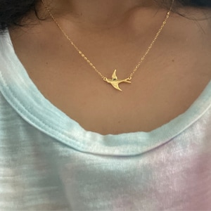 Small Bird Necklace Tiny Bird Necklace Dainty Bird Necklace - Etsy