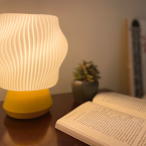 FLOURISH LAMP | STL 3MF 3D Printing Files, Small Wavy Table Lamp ...
